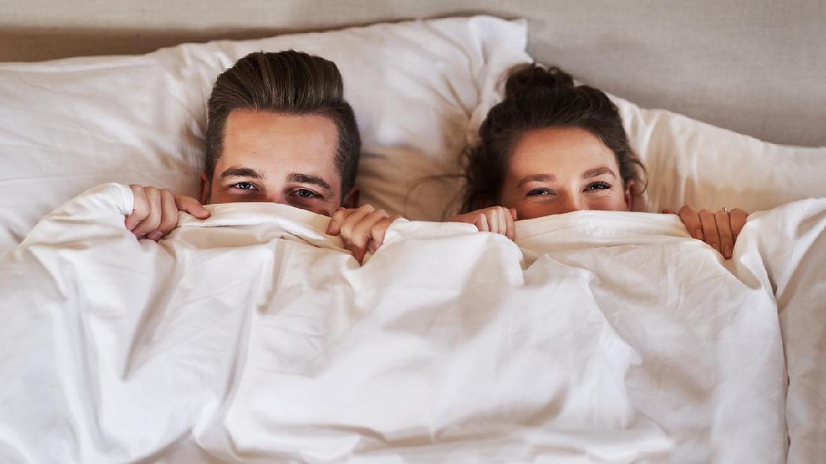 5 Manfaat Morning Sex Yang Tak Disangka Sangka