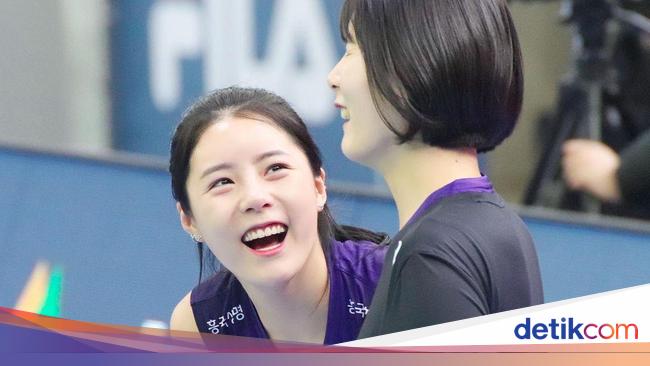 Atlet Voli Korea yang Dijuluki 'Dewi Lapangan' Minta Maaf Lakukan Bullying Atlet Voli Korea yang Dijuluki 'Dewi Lapangan' Minta Maaf Lakukan Bullying