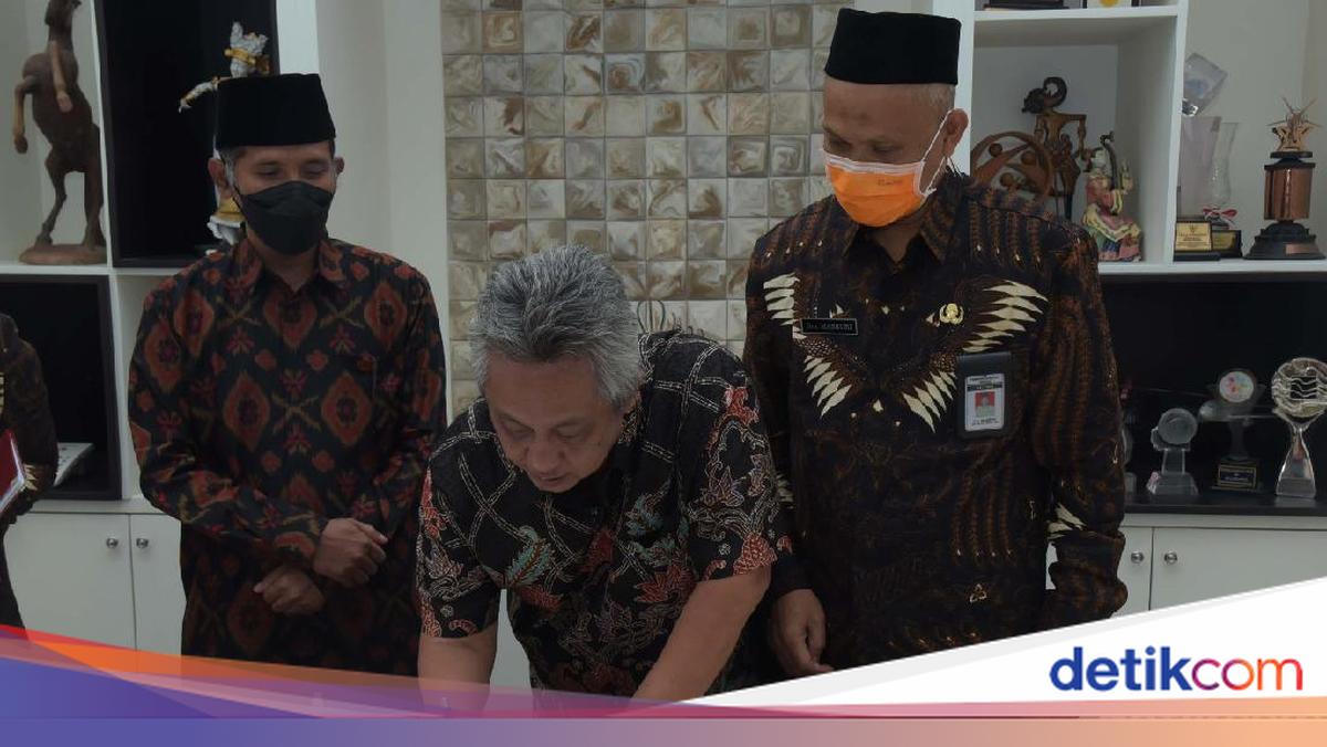 Pamit, Bupati Boyolali Seno: Ibarat Pesawat Landingnya Soft
