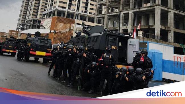 Pasukan Gegana Masuk Meikarta, Ada Apa?