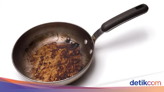 7 Cara Membersihkan Panci Gosong, Mudah dengan Bahan Dapur