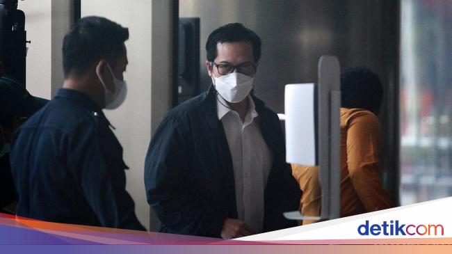 KPK Periksa Legislator PDIP Ihsan Yunus Terkait Dugaan Korupsi APD Kemenkes