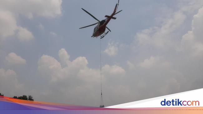 Karhutla di Riau Terus Meluas, KLHK Kirim Helikopter Bantu Pemadaman