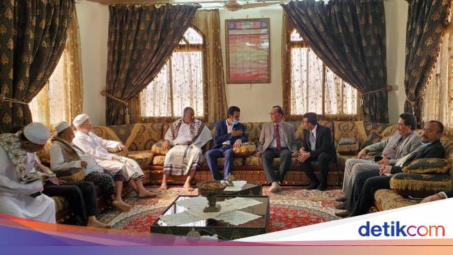 Dubes RI di Oman Bertemu Wagub Mukalla, Bahas Rencana Bentuk Konjen di ... Dubes RI di Oman Bertemu Wagub Mukalla, Bahas Rencana Bentuk Konjen di ...