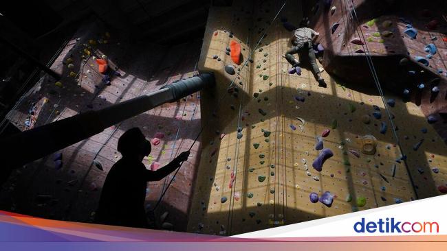 Menilik Olahraga Panjat Dinding di AS