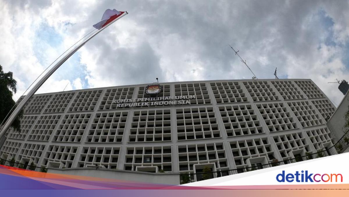 Perbedaan Tugas Moderator dan Panelis Seperti yang Ada di Debat Pilpres
