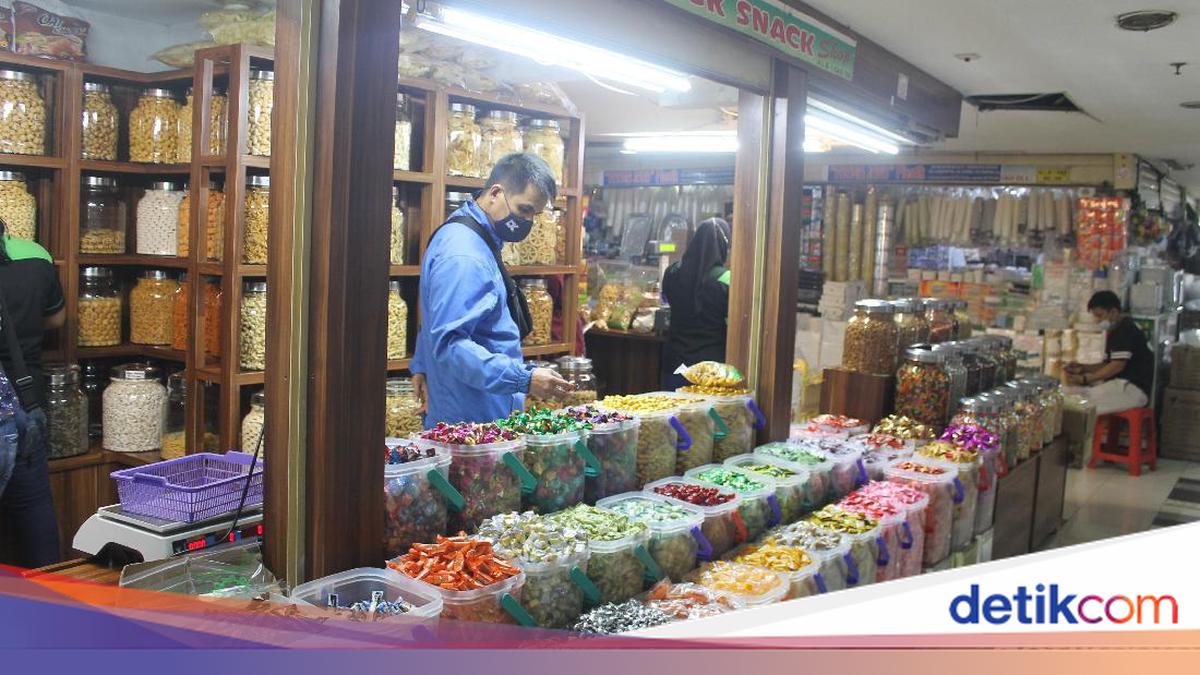 Di Pasar Mayestik Bisa Puas Belanja Makanan Segar hingga Camilan Enak