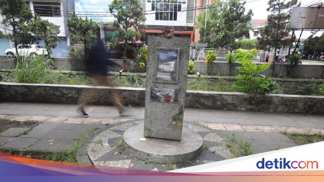 Kisah Bunga Patrakomala di Balik Stilasi Bandung Lautan Api