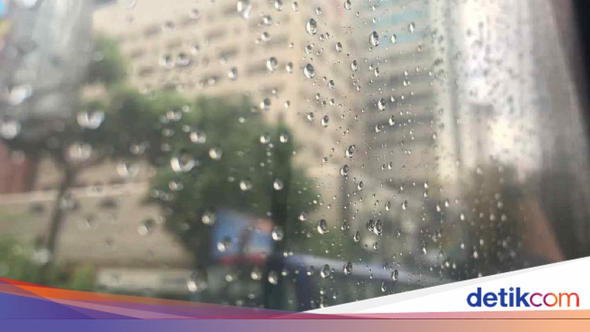 Mengapa Hujan Bisa Turun saat Cuaca Panas? Begini Penjelasannya