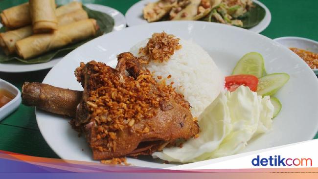 Bebek Perdikan: Empuk Juicy Bebek Goreng di Restoran dalam Gang Buntu