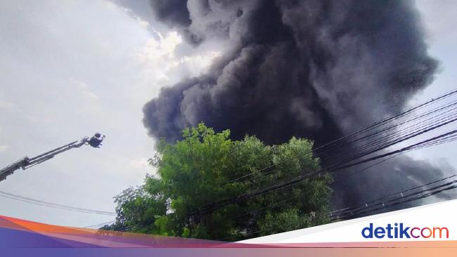 Ledakan Besar Guncang Kawasan Industri Kimia di Jerman