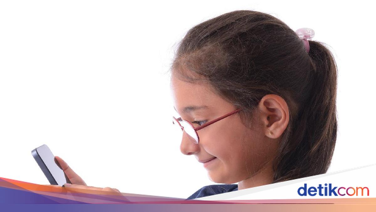 Rumus Cuping 'Cute Typing' Gaya Menulis Imut yang Viral di Kalangan Remaja