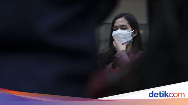 Terkuak! Era Setyowati Ngaku Dikencani Prof Muradi Saat Jadi LC Karaoke