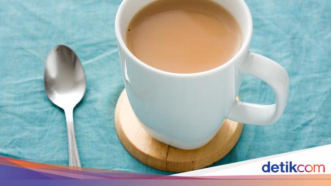 Saat Bikin Teh Susu Tuangkan Susu Baru Tehnya, Ini Alasan Ahli