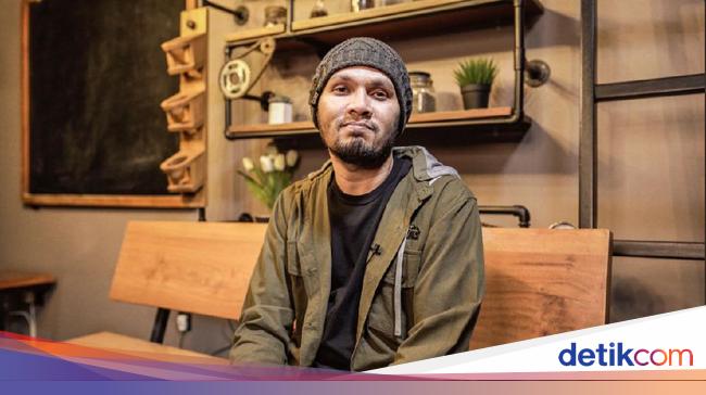 detikKultum Ustaz Hanan Attaki: Jangan Sedih Jika Ditinggalin detikKultum Ustaz Hanan Attaki: Jangan Sedih Jika Ditinggalin
