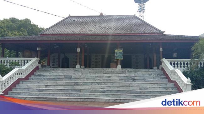 Masjid Kuno di Mantingan Jepara Ini Konon Dibangun Arsitek Cina