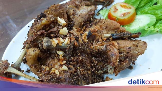 Menu Ayam dan Sambal yang Bikin Nagih di Resto d'SDL