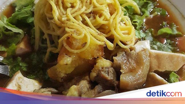 5 Rumah Makan Jawa Timuran yang Punya Rawon dan Tahu Campur Sedap