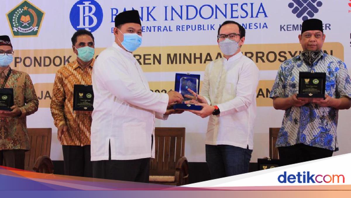 RI Mau Jadi Kiblat Ekonomi Syariah, Telkom Poles Pesantren