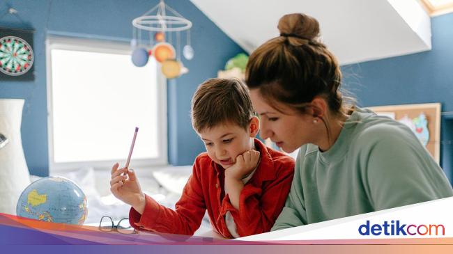 4 Tips Mendidik Anak agar Mandiri, Bisa Dilakukan Orang Tua Sejak Dini