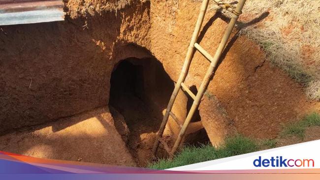 Kisah Kakek Bercangkul 2 Tahun Bangun Rumah Bawah Tanah Kisah Kakek Bercangkul 2 Tahun Bangun Rumah Bawah Tanah