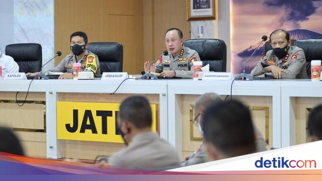 Jelang Lebaran, Irwasum Polri Ingatkan Polda Jatim Awasi Mal hingga ... Jelang Lebaran, Irwasum Polri Ingatkan Polda Jatim Awasi Mal hingga ...
