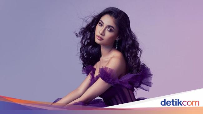 10 Potret Miss Myanmar Kehilangan Koper Pakai Baju Pinjaman Di Miss