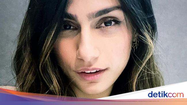 Mia Khalifa Ungkap Perasaannya Saat Terjun sebagai Bintang Film Dewasa