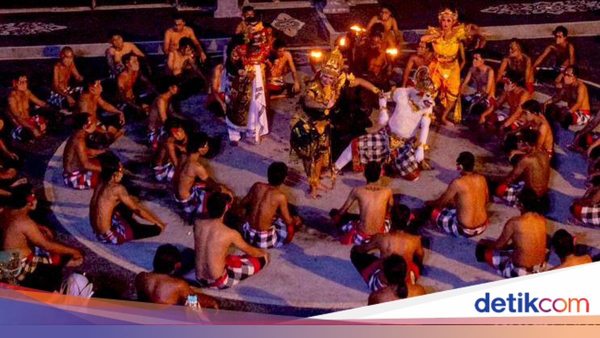 Mengenal Tari Kecak dari Bali: Sejarah, Makna, dan Keunikannya