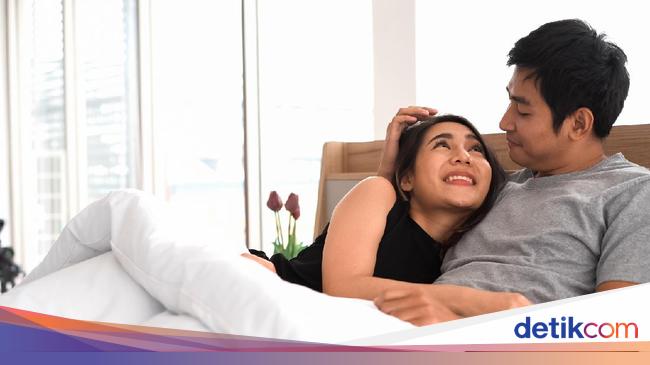 Nggak Cuma Wanita, Pria Juga Bisa Orgasme Puting-Simak Caranya