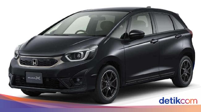 Potret Honda Fit e:HEV Modulo X