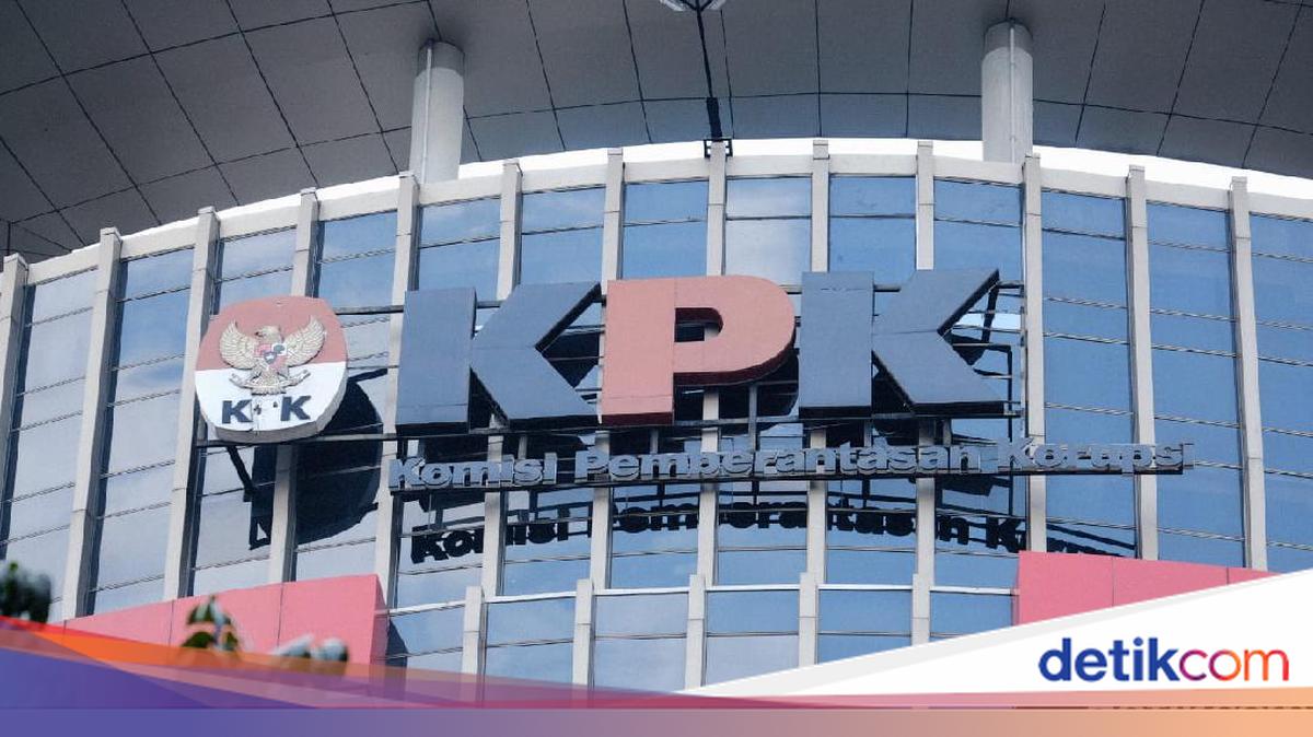KPK Limpahkan 2 Tersangka Korupsi Proyek Bengkalis ke Pengadilan