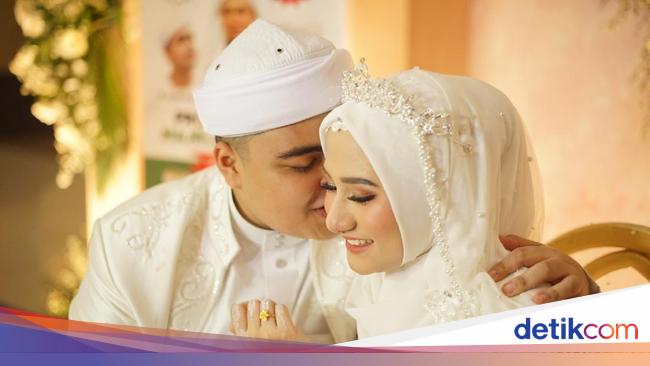 Ameer Azzikra Meninggal, Istri: Terima Kasih Sudah Meminangku Jadi Khadijahmu