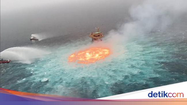 Kebocoran Gas Bawah Laut Picu Kebakaran 'Mata Api' di Lautan Meksiko