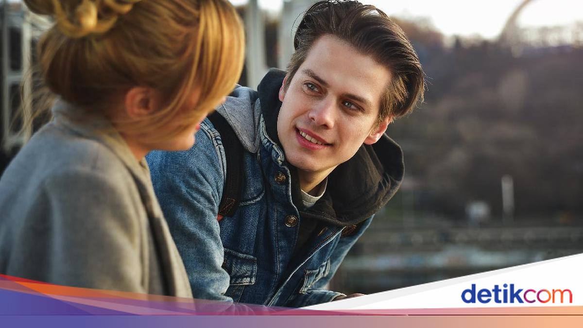 60 Pertanyaan Lucu Menjebak-Deep Talk untuk Pacar agar Makin Langgeng