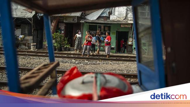 Jumlah Warga Miskin di Jakarta Meningkat Imbas Pandemi Corona Jumlah Warga Miskin di Jakarta Meningkat Imbas Pandemi Corona
