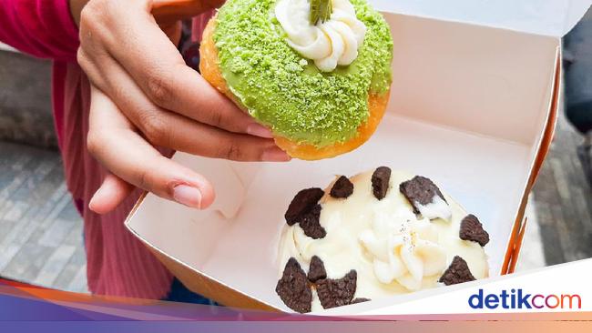 Donat Bahagia: Di Sini Bisa Pesta Donat Aneka Rasa Kekinian yang Viral ...