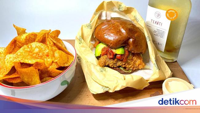 Krenyes Gurih Buttermilk Fried Chicken dari Dapur Ruben