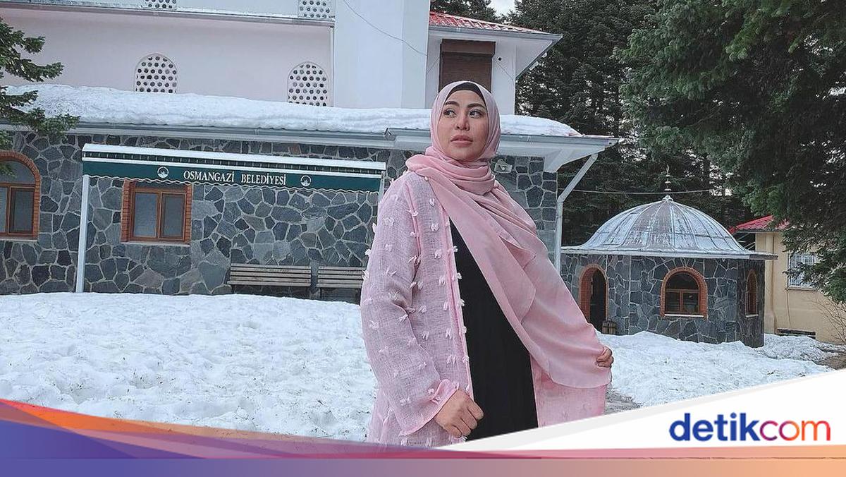 Cinta Penelope Cerita Pengalaman Jadi Model Tato untuk Hidupi Keluarga