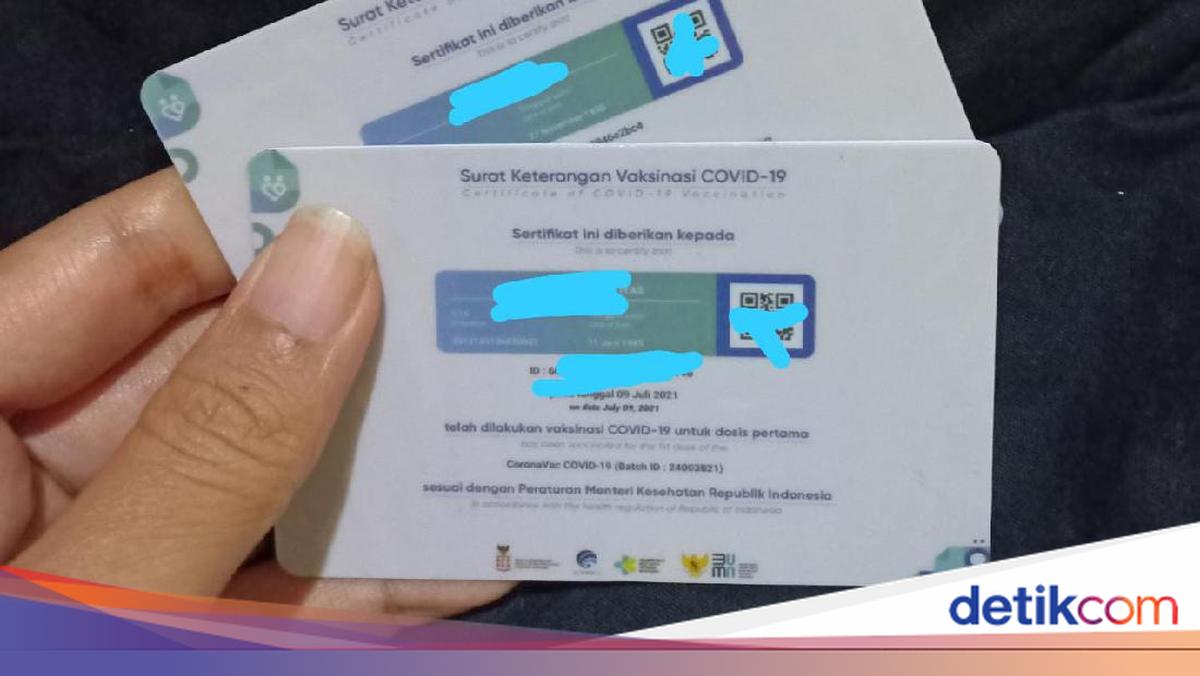 Marak Jasa Cetak Kartu Vaksin COVID-19, Harganya Mulai Berapa?