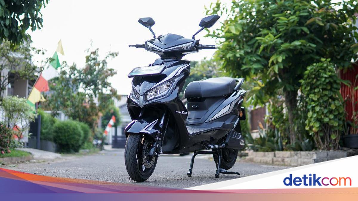 Spesifikasi Motor Listrik Smoot Tempur yang Bakal Dijual Rp 11 Jutaan