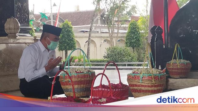 Sebut Bung Karno Ingin Dimakamkan di Blitar, Akhirnya Menko PMK Minta Maaf Sebut Bung Karno Ingin Dimakamkan di Blitar, Akhirnya Menko PMK Minta Maaf