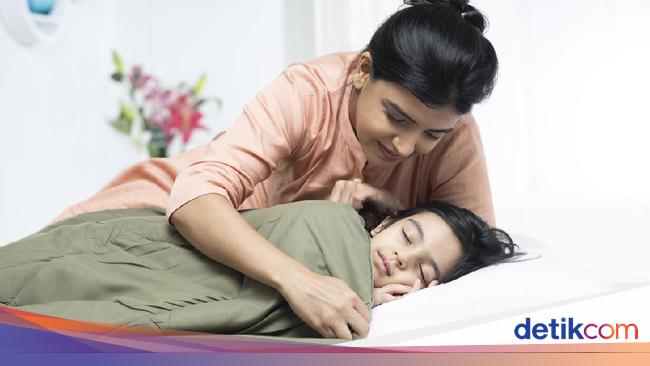 6 Tips Ampuh Membiasakan Anak Bangun Pagi, Yuk Coba!