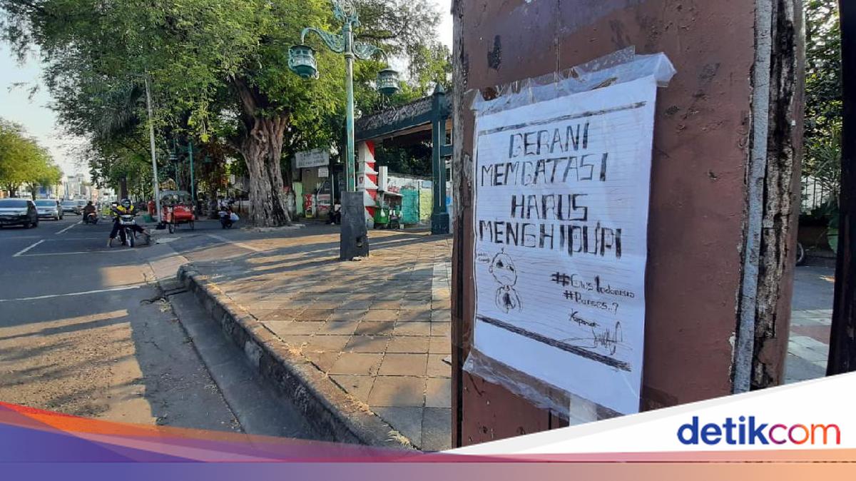 Hilang Mural Muncul Poster Kritikan di Solo, Ini Tanggapan Gibran