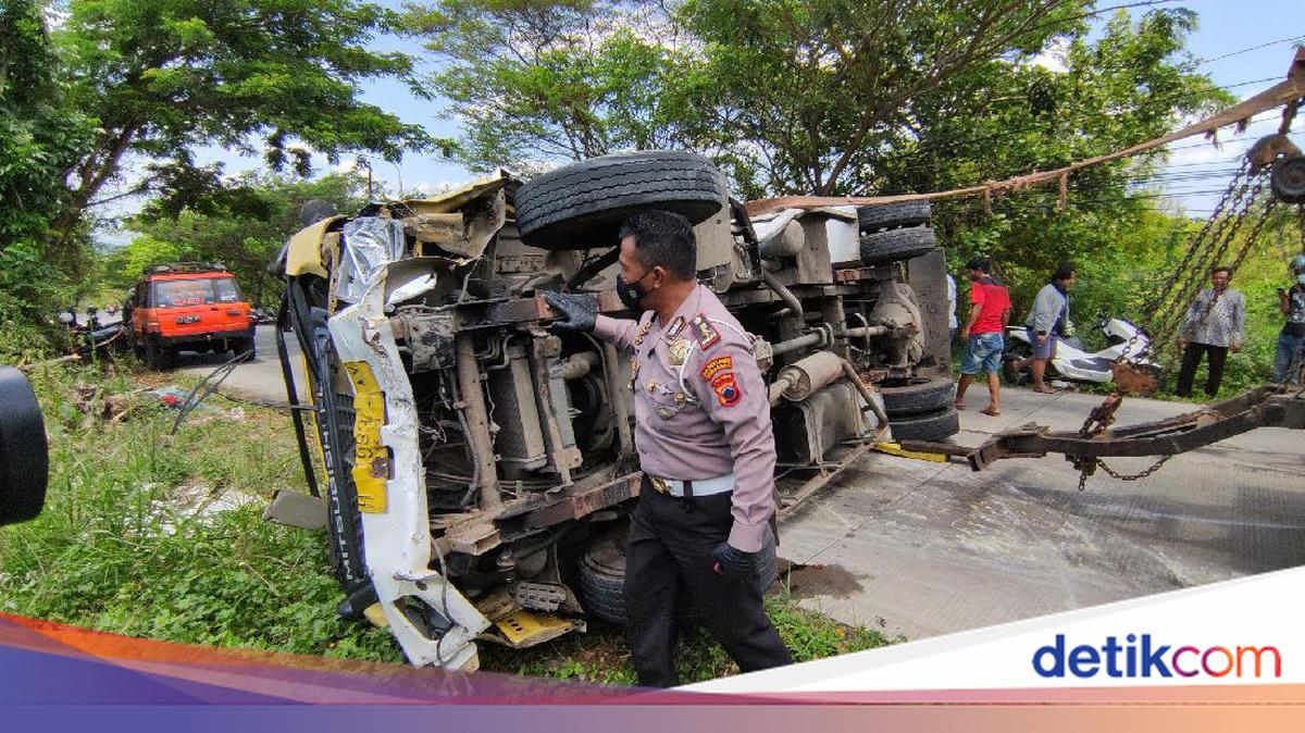 Kronologi Kecelakaan Maut di Sigar Bencah Semarang yang Tewaskan 4 Orang