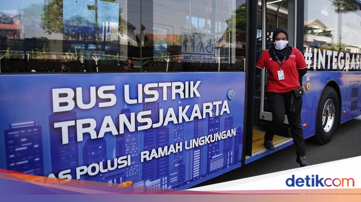 TransJakarta Setop Pengadaan Bus Solar, Mau Tambah 200 Bus Listrik