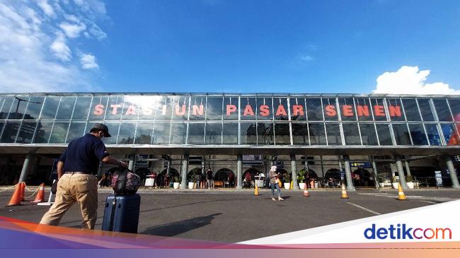 7 Fakta Menarik tentang Stasiun Pasar Senen