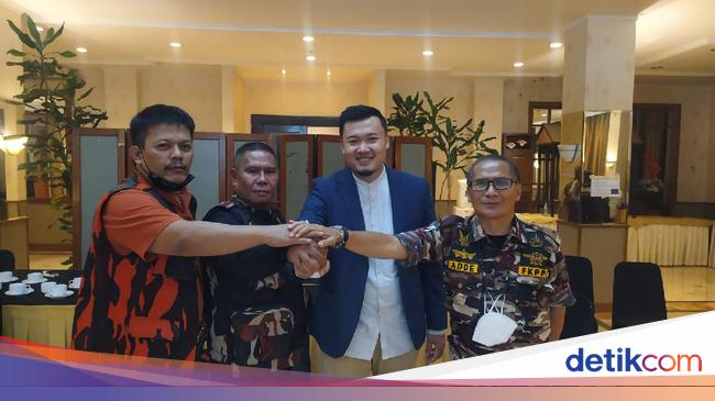 Pimpinan Pemuda Persis Calonkan Diri Jadi Ketua KNPI Bandung Pimpinan Pemuda Persis Calonkan Diri Jadi Ketua KNPI Bandung