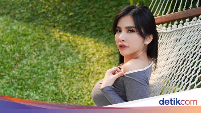 Mantan Pacar Maria Vania, Bule Paling Membekas di Dada
