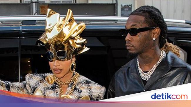 Cardi B Tak Mau Ada Energi Negatif di 2024 Cardi B Tak Mau Ada Energi Negatif di 2024